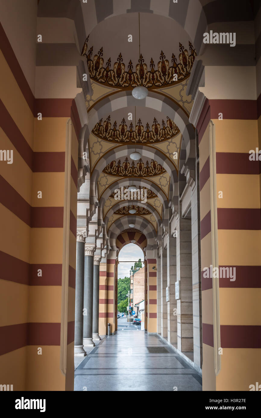 City Hall Entrance High Resolution Stock Photography and Images - Alamy