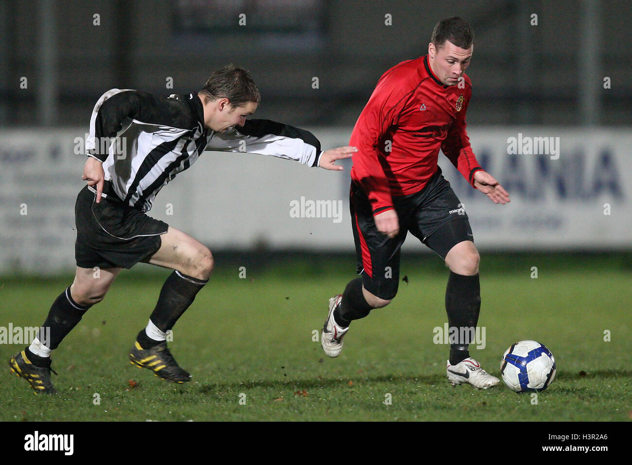 Billy Coyne in action for Hornchurch - Eton Manor vs AFC Hornchurch ...