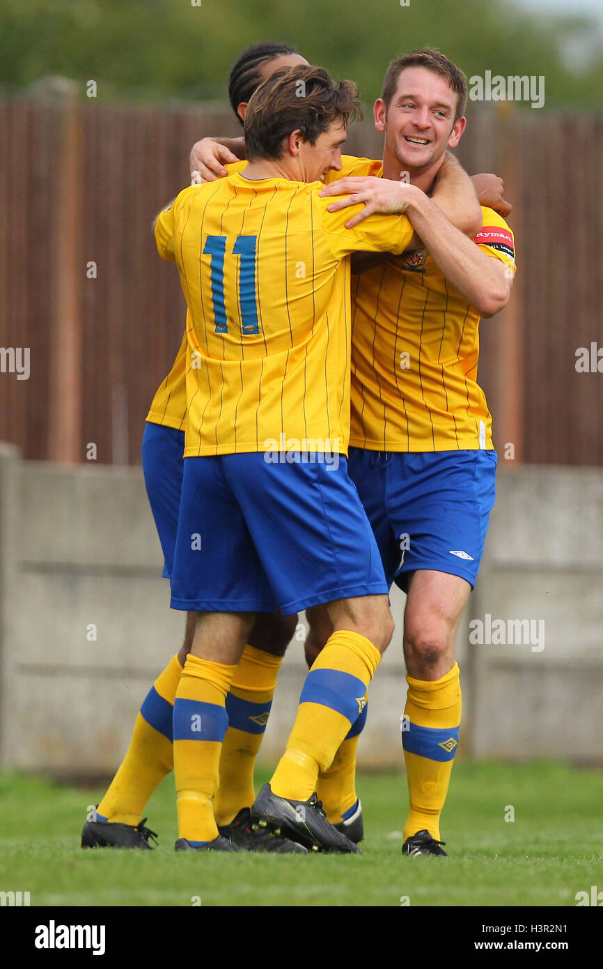 Carl Rook of AFC Hornchurch scores the third goal and celebrates (R ...