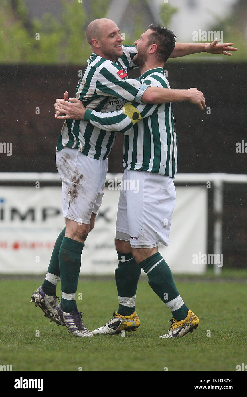 Dan Trenkel scores the second goal for Great Wakering and celebrates ...