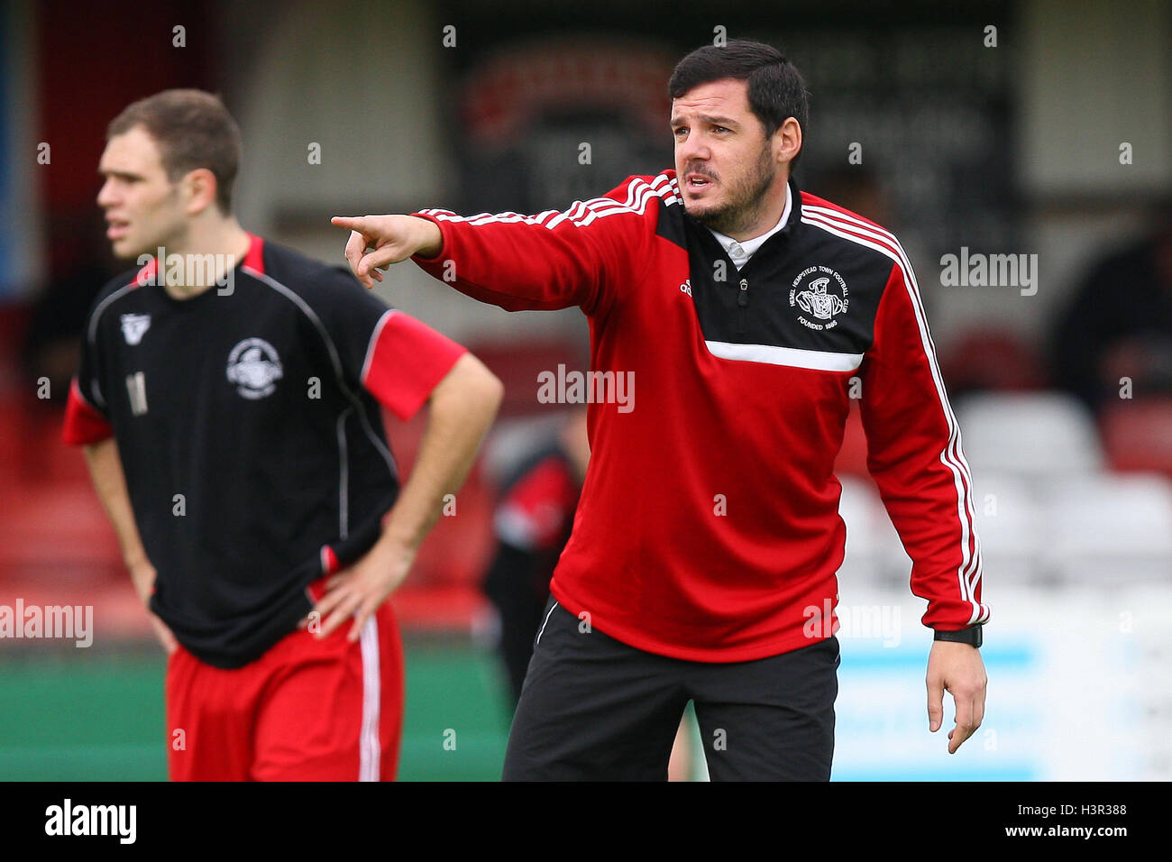 Hemel hempstead town football hi-res stock photography and images - Alamy