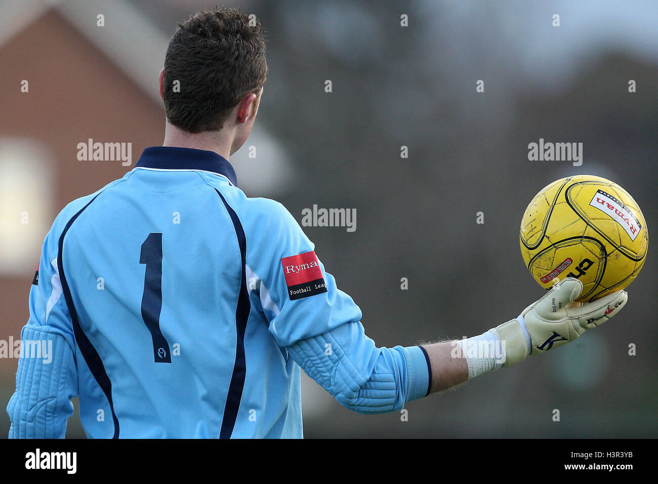 East Thurrock goalkeeper Richard Wray - AFC Hornchurch vs East Thurrock ...