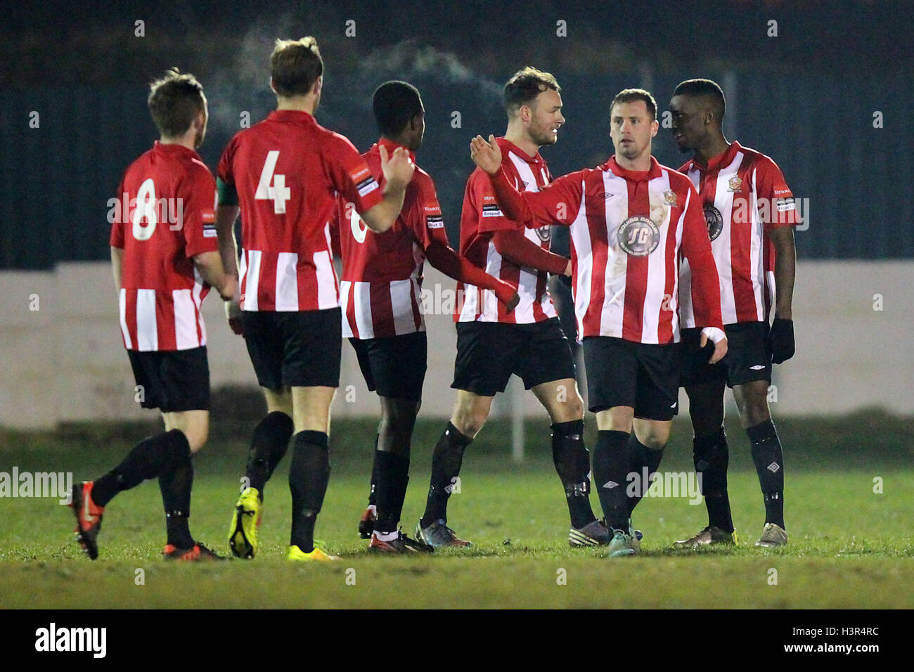 Nnamdi Nwachuku scores the third goal for Hornchurch and celebrates ...