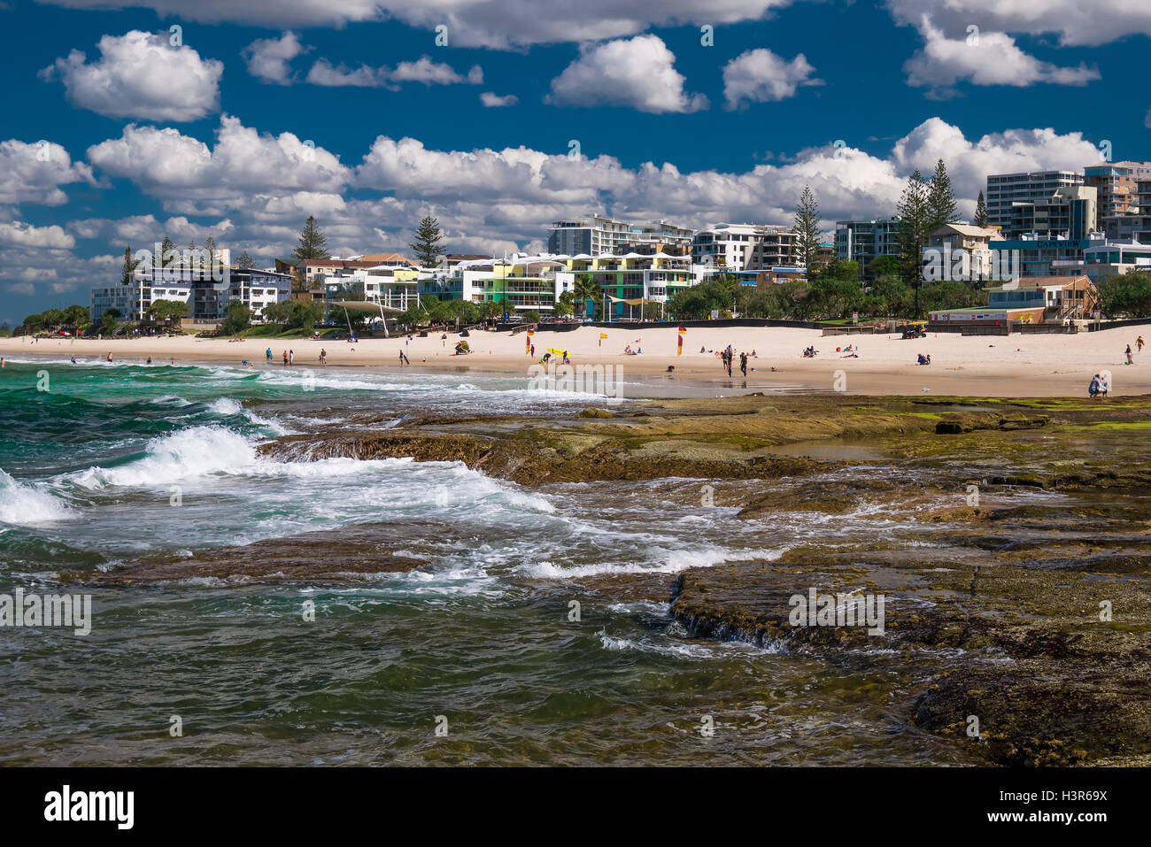 CALOUNDRA, AUS - AUG 13 2016: Hot sunny day at Kings Beach Calundra ...