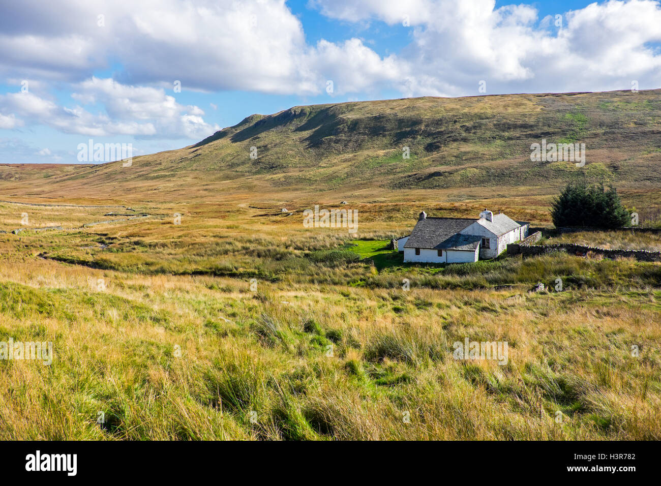 Bothy lake district hi-res stock photography and images - Alamy