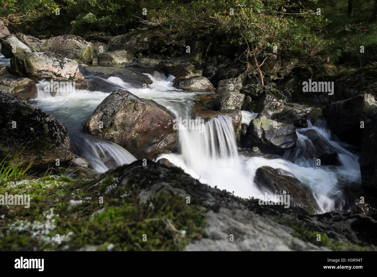 The River Duddon near Seathwaite in the Lake District, Cumbria Stock ...