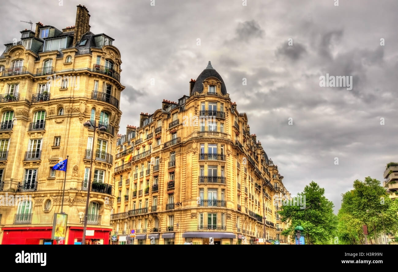 Joffre square in paris hi-res stock photography and images - Alamy
