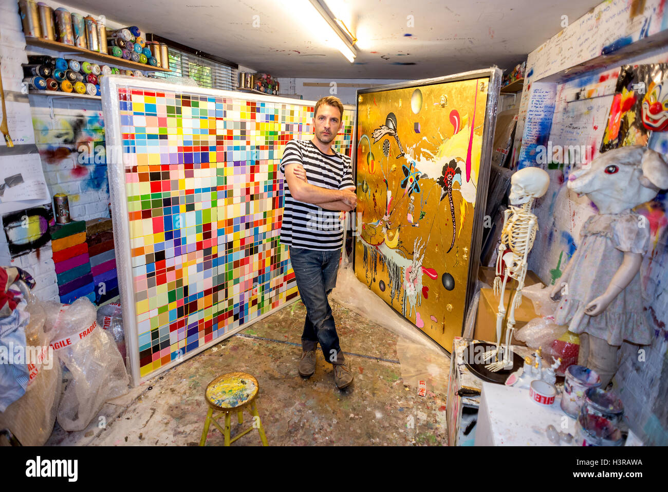 Painter and ceramicist Dan Baldwin at his Sussex studio and home Stock ...
