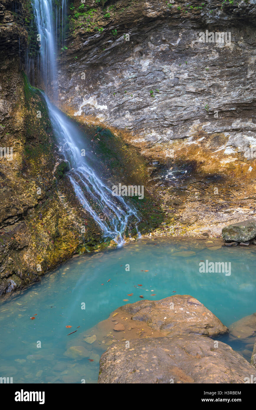 Buffalo national river waterfall hi-res stock photography and images ...