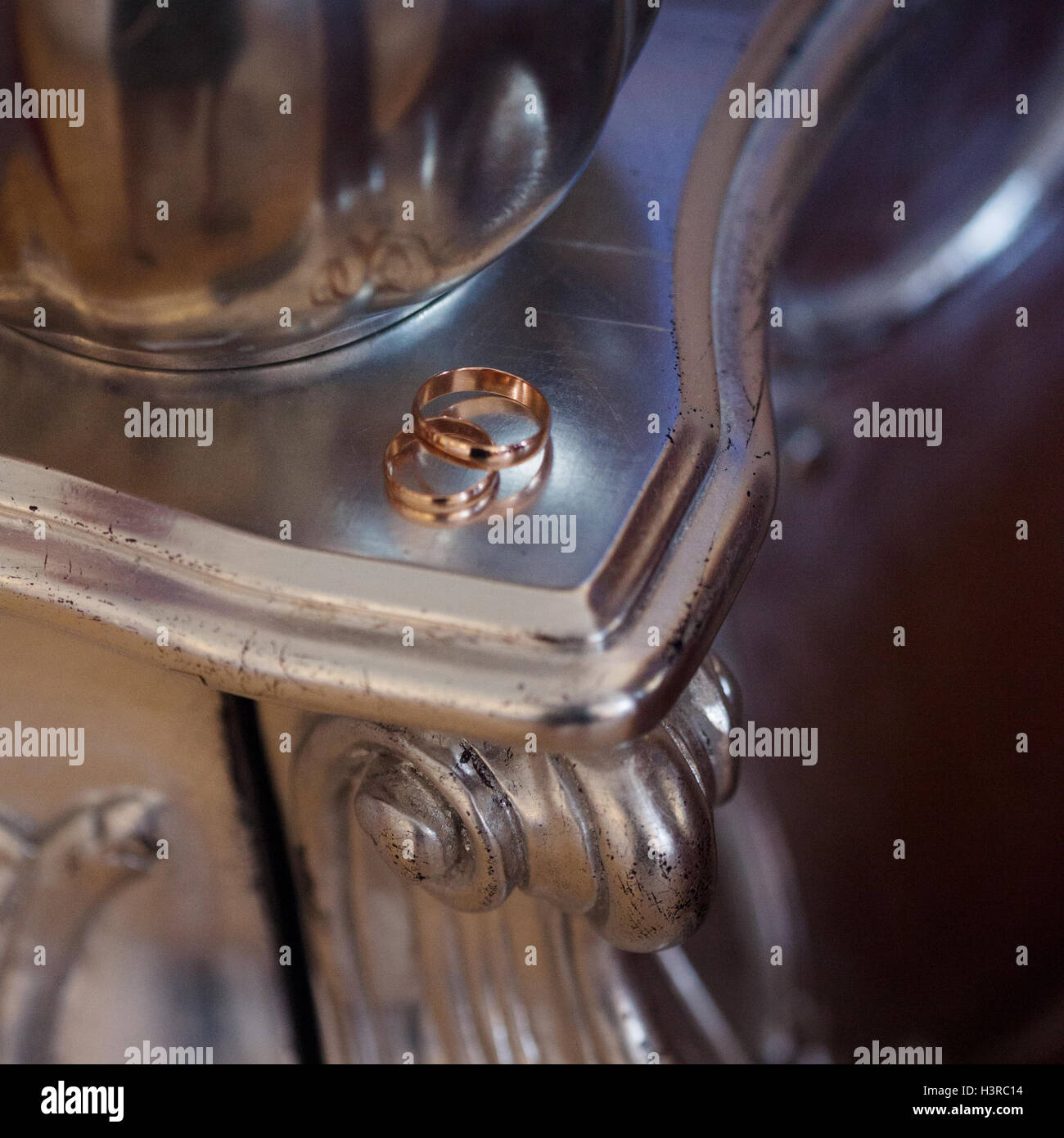 gold wedding rings on the table, close up Stock Photo - Alamy