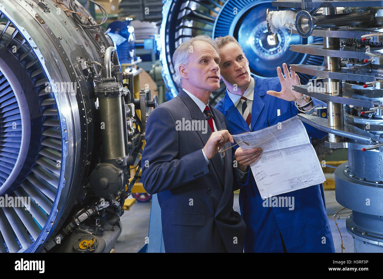 Aircraft industry, turbines, engineer, office worker, discussion ...