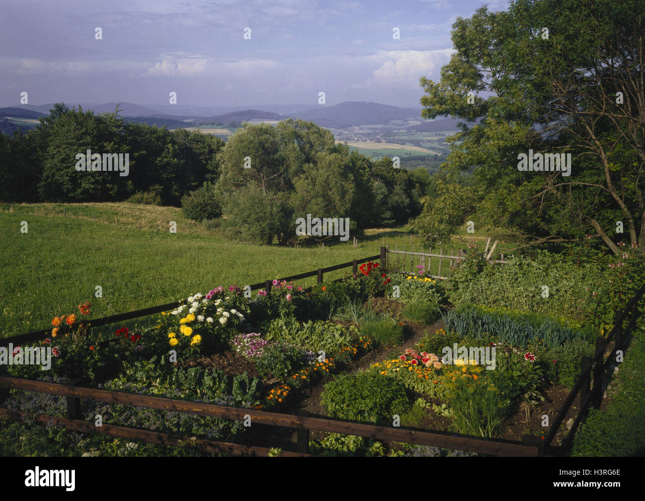 Germany, Hessen, Rhön, cottage gardens, hill scenery, scenery, garden ...