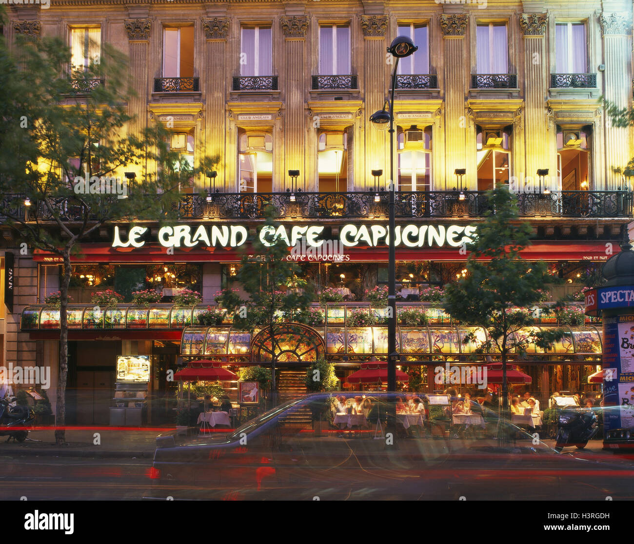 Capucines paris hi-res stock photography and images - Alamy