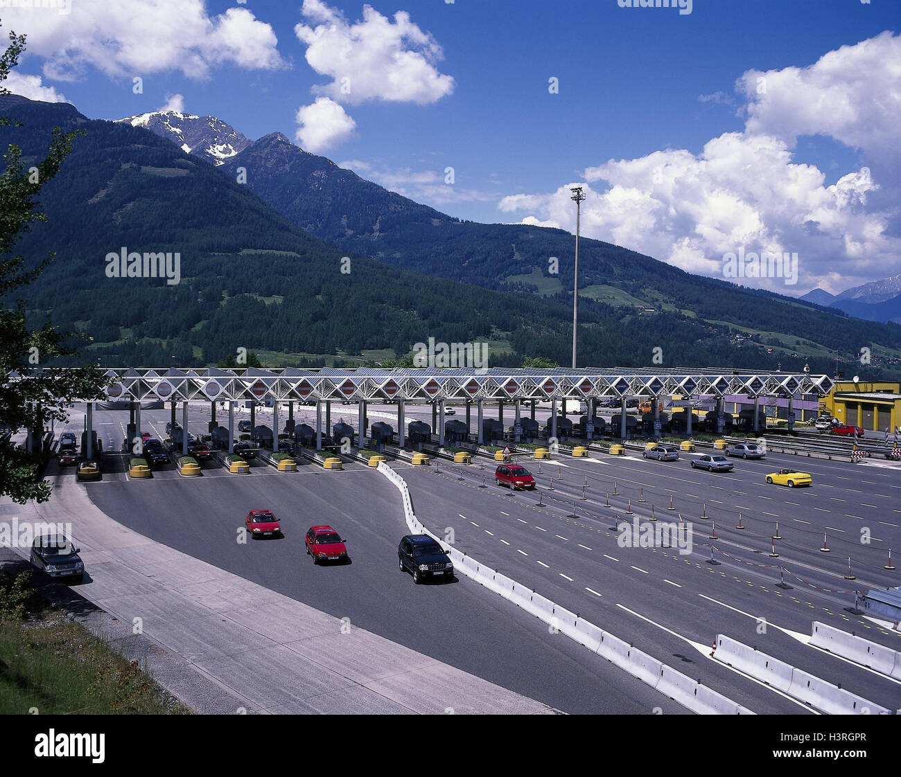 Nice highway hi-res stock photography and images - Alamy