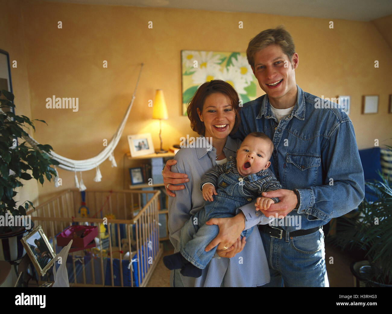 Children's rooms, parents, baby, happy, group photo, inside, at home ...