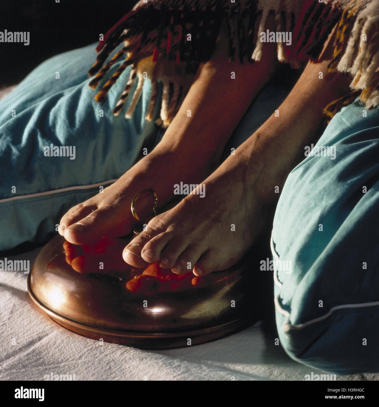 Old mans feet hi-res stock photography and images - Alamy