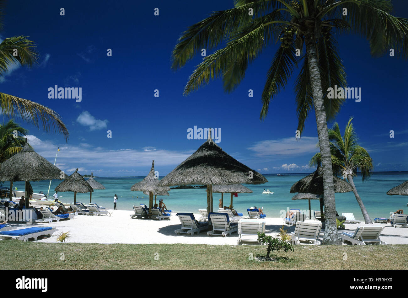 Mauritius island beach sunbathing hi-res stock photography and images ...