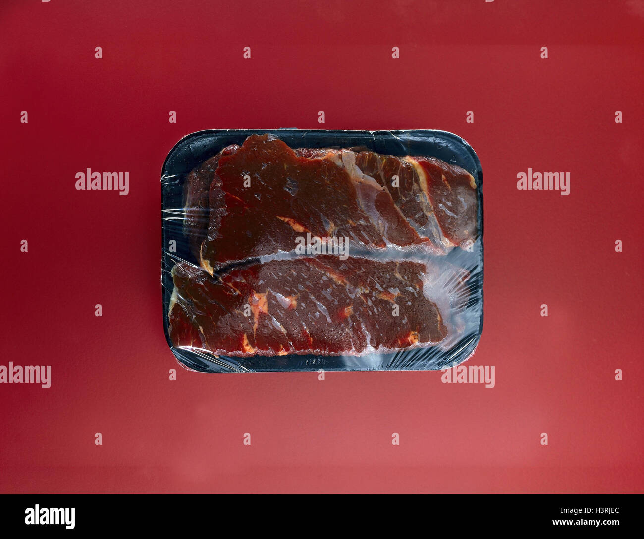 Retail trade, meat, freshly, packs, beef, raw, envelope, transparency ...