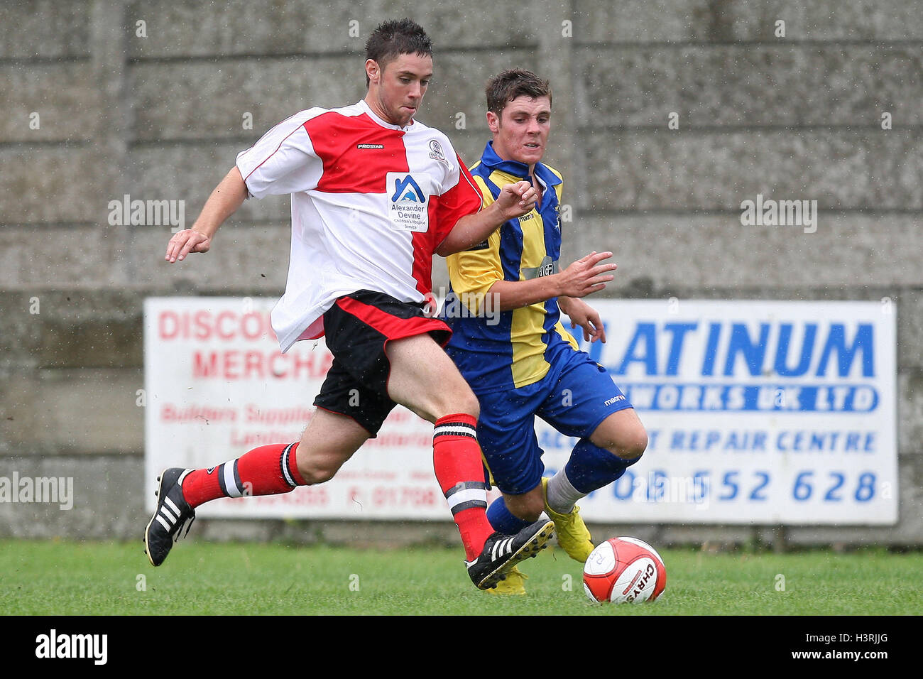 Joe Pearman of Romford and Daniel Lake of Beaconsfield - Romford vs ...