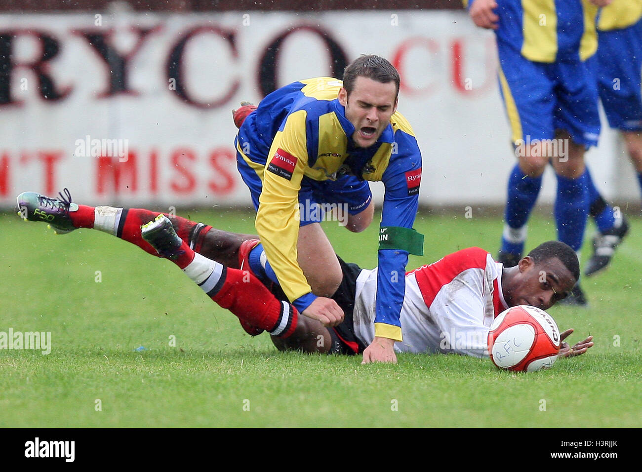 Action tumble football hi-res stock photography and images - Alamy