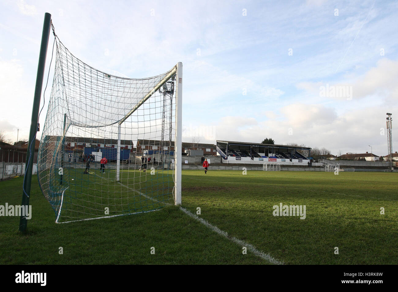 Aveley football club hi-res stock photography and images - Alamy