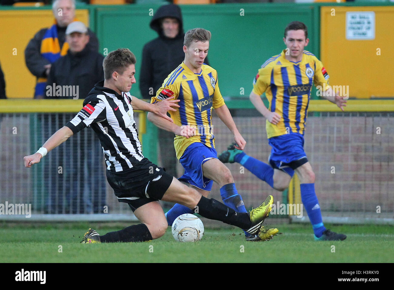 Dereham town football hi-res stock photography and images - Alamy