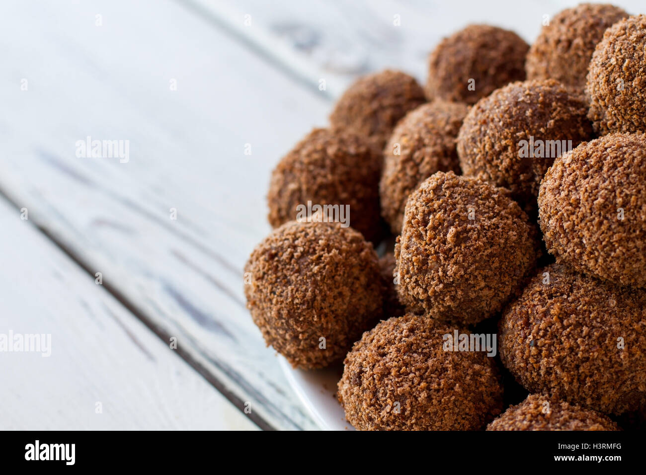 Pile of brown candies Stock Photo - Alamy