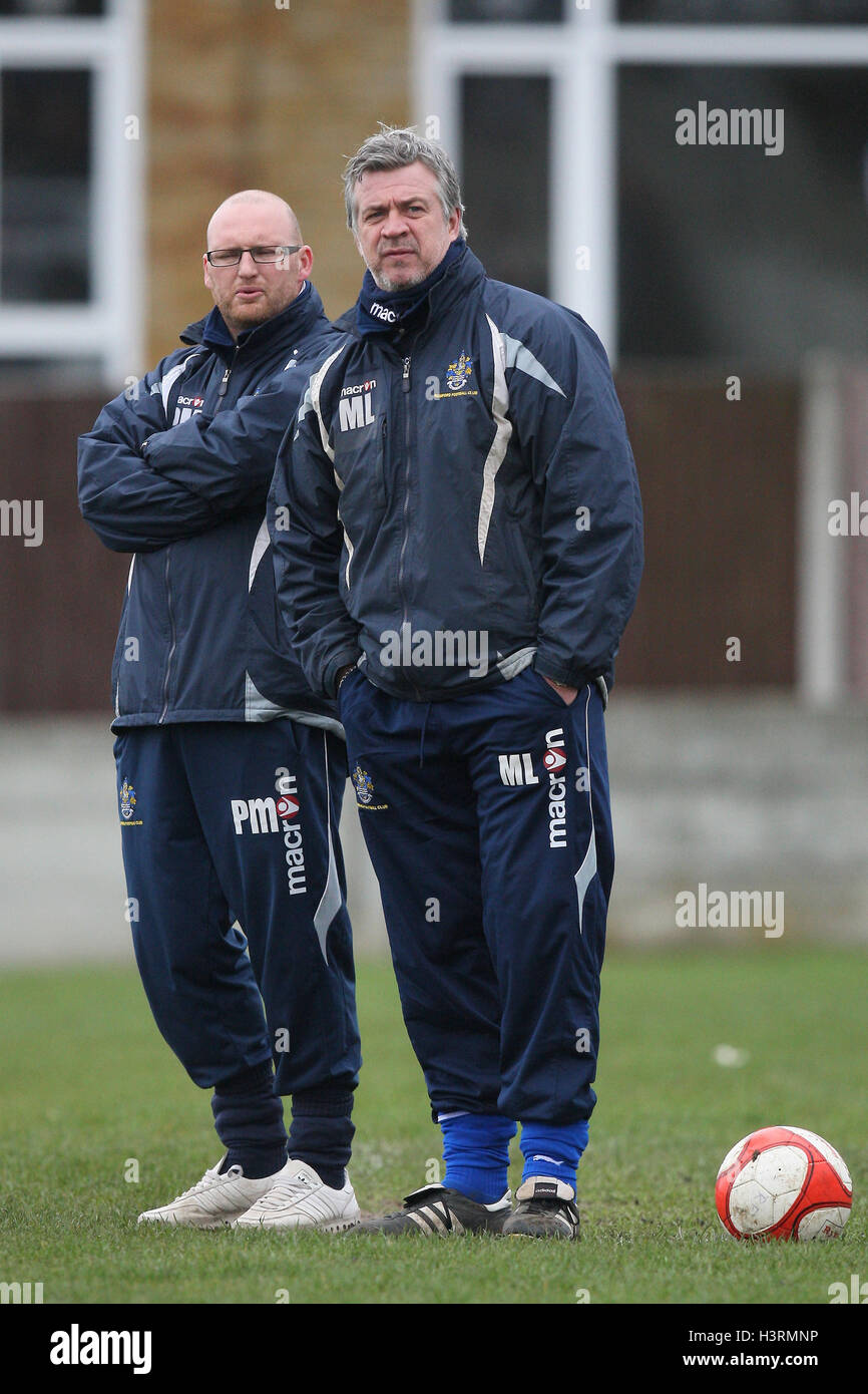 Romford manager Paul Martin (L) and assistant Mark Lord - Romford vs ...