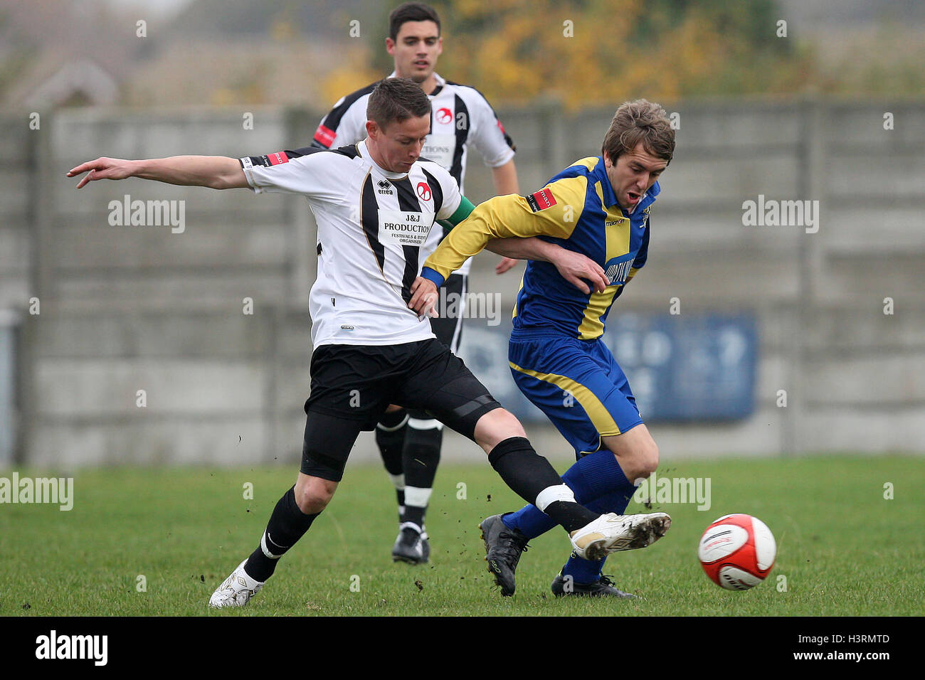 Kurt Smith of Romford and Danny Barber of Heybridge - Romford vs ...