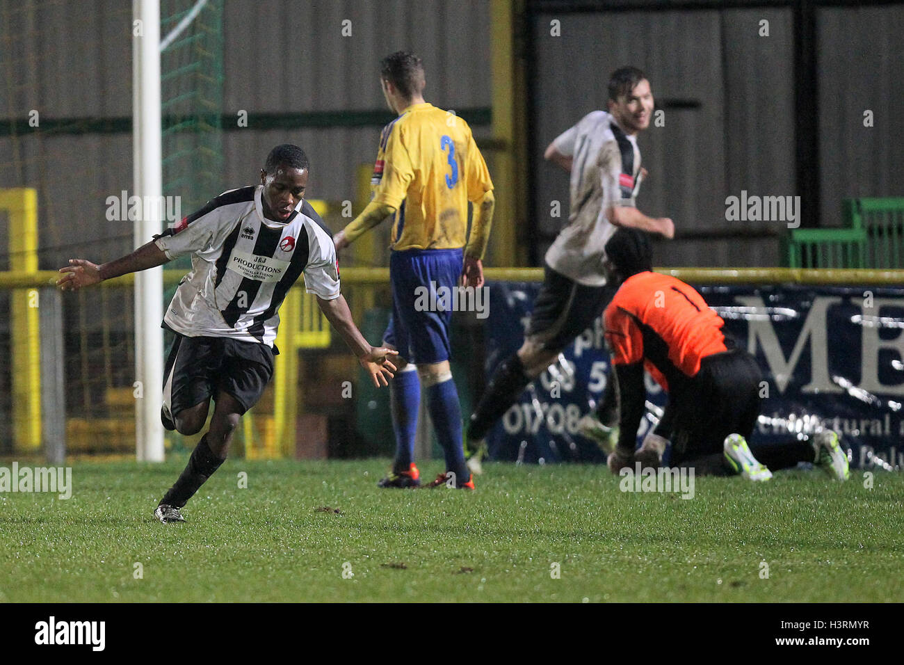 Solomon Ofori of Heybridge celebrates scoring the second goal for his ...