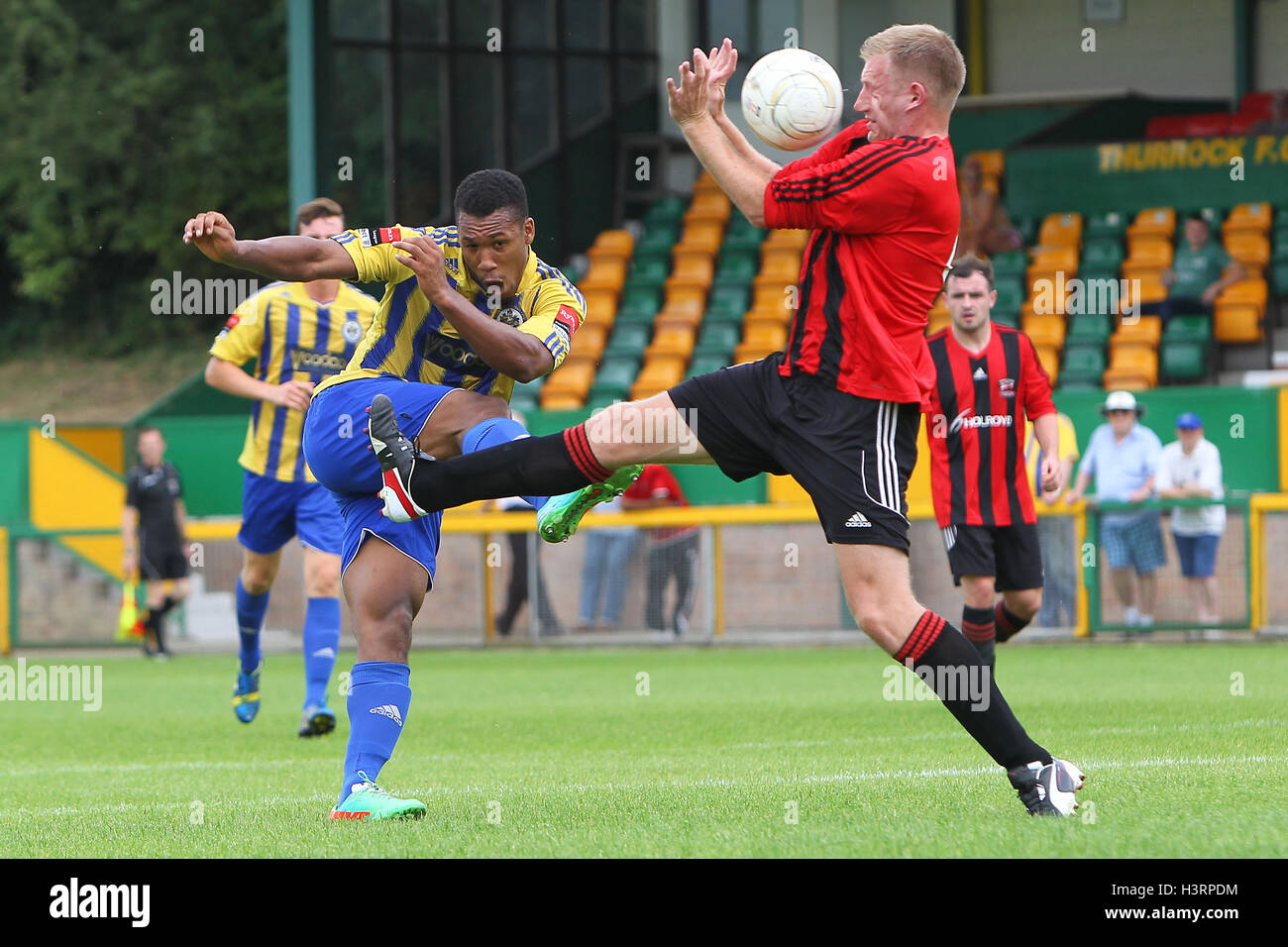 Saffron walden town fc hi-res stock photography and images - Alamy