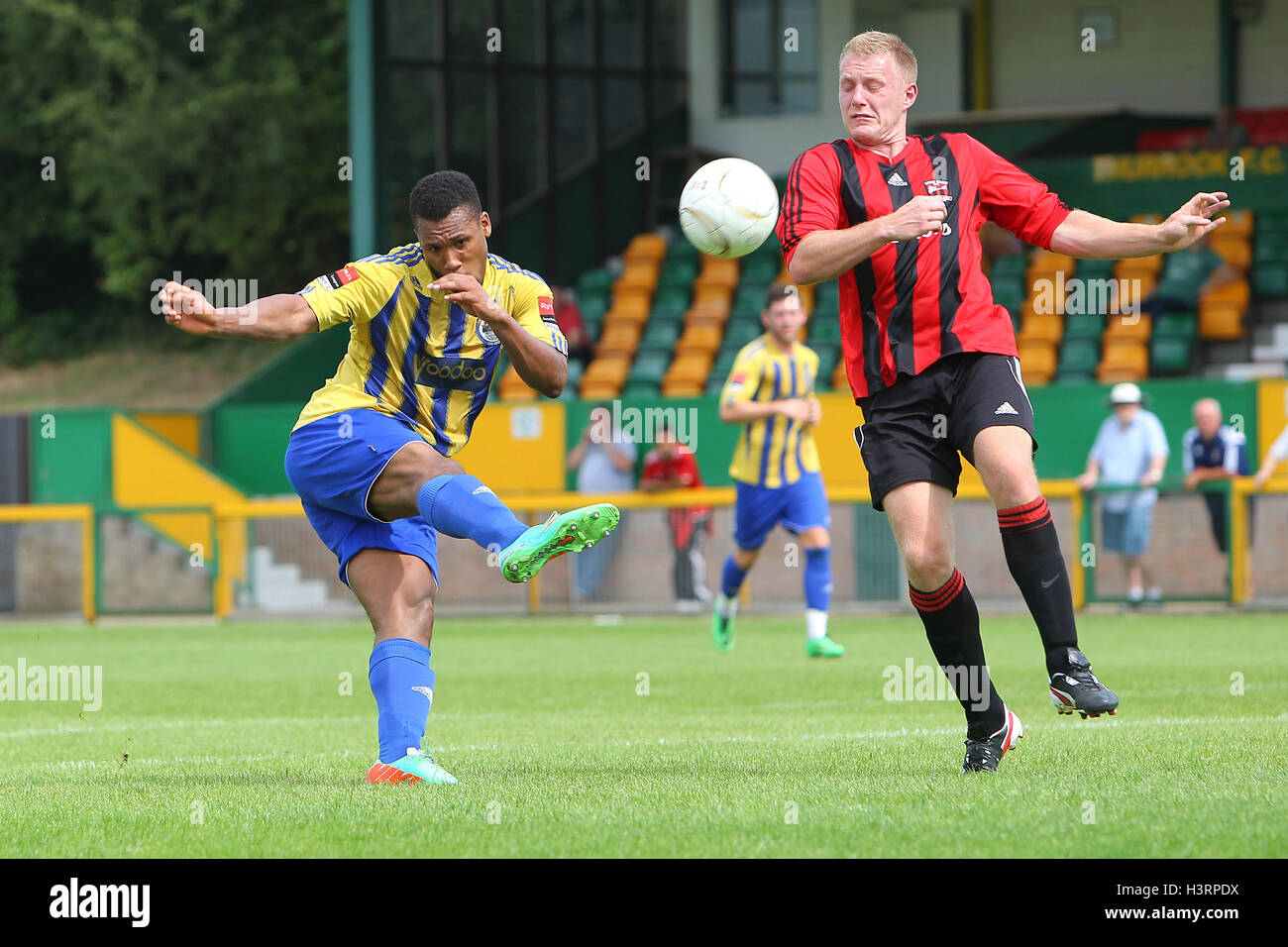 Saffron walden town fc hi-res stock photography and images - Alamy