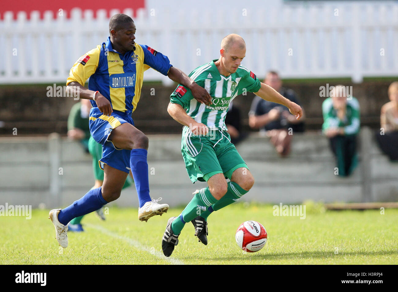 Football action steven hi-res stock photography and images - Alamy