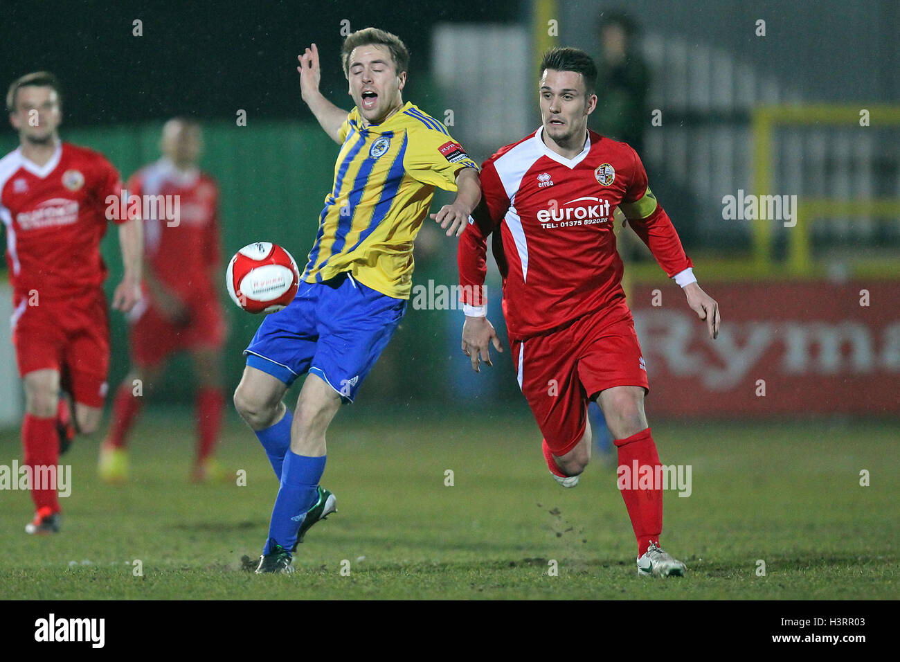 Kurt Smith of Romford tangles with Joe Nightingill of Tilbury - Romford ...