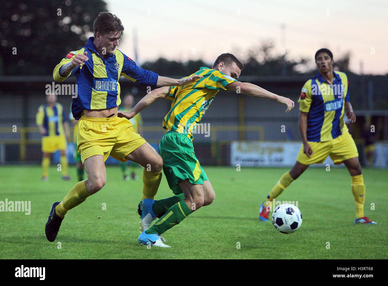 Joe Bingham in action for Romford - Thurrock vs Romford - Friendly ...