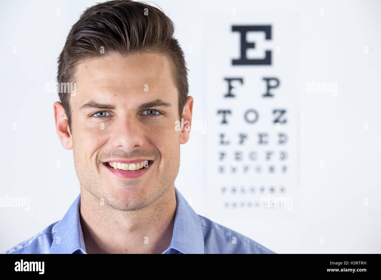 Smart eye contact man hi-res stock photography and images - Alamy