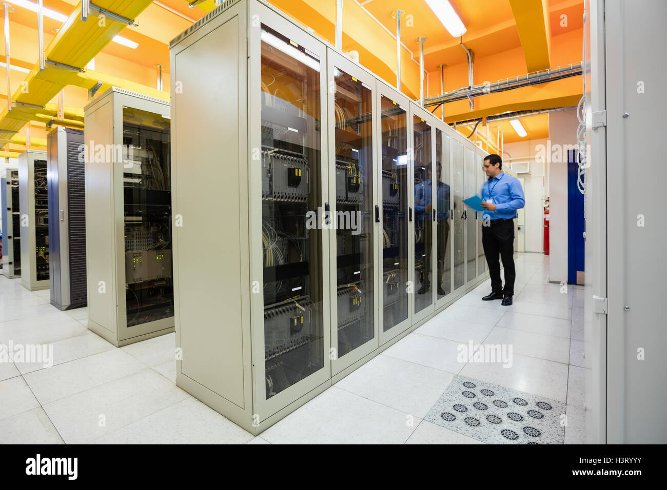 Technician preparing check list Stock Photo - Alamy