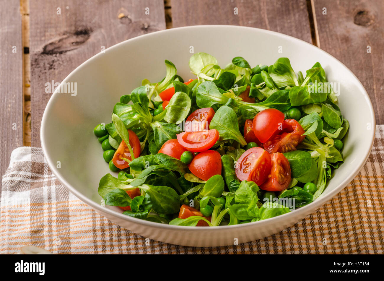 Simple salad dressing ingredients hi-res stock photography and images ...