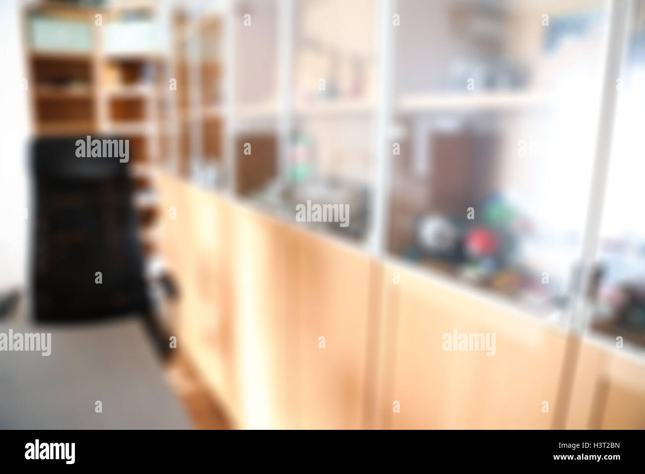 Office business meeting blurry hi-res stock photography and images - Alamy