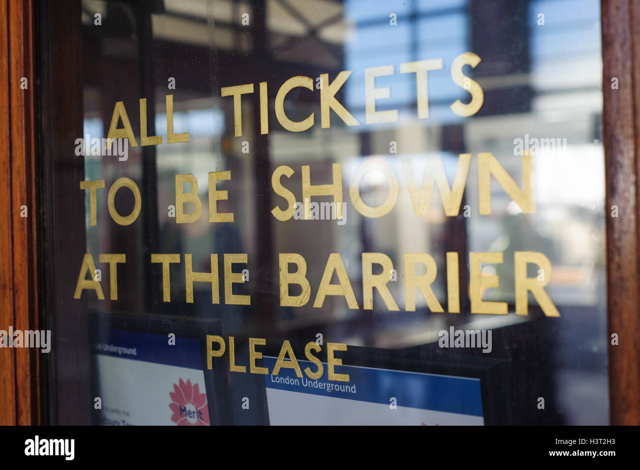 Train station ticket booth hi-res stock photography and images - Alamy