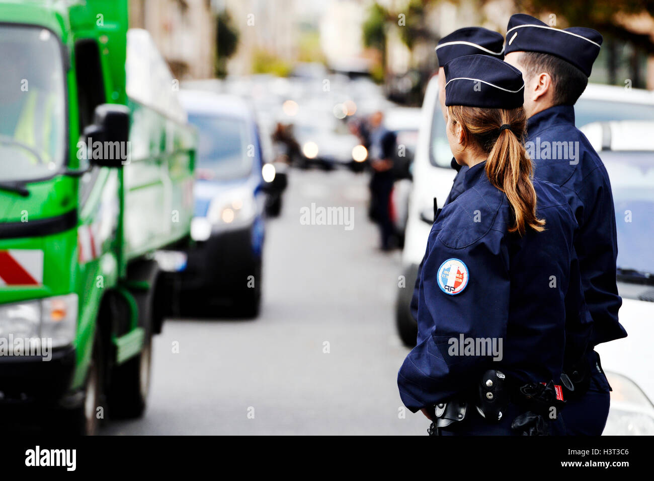 French police forces officers hi-res stock photography and images - Alamy