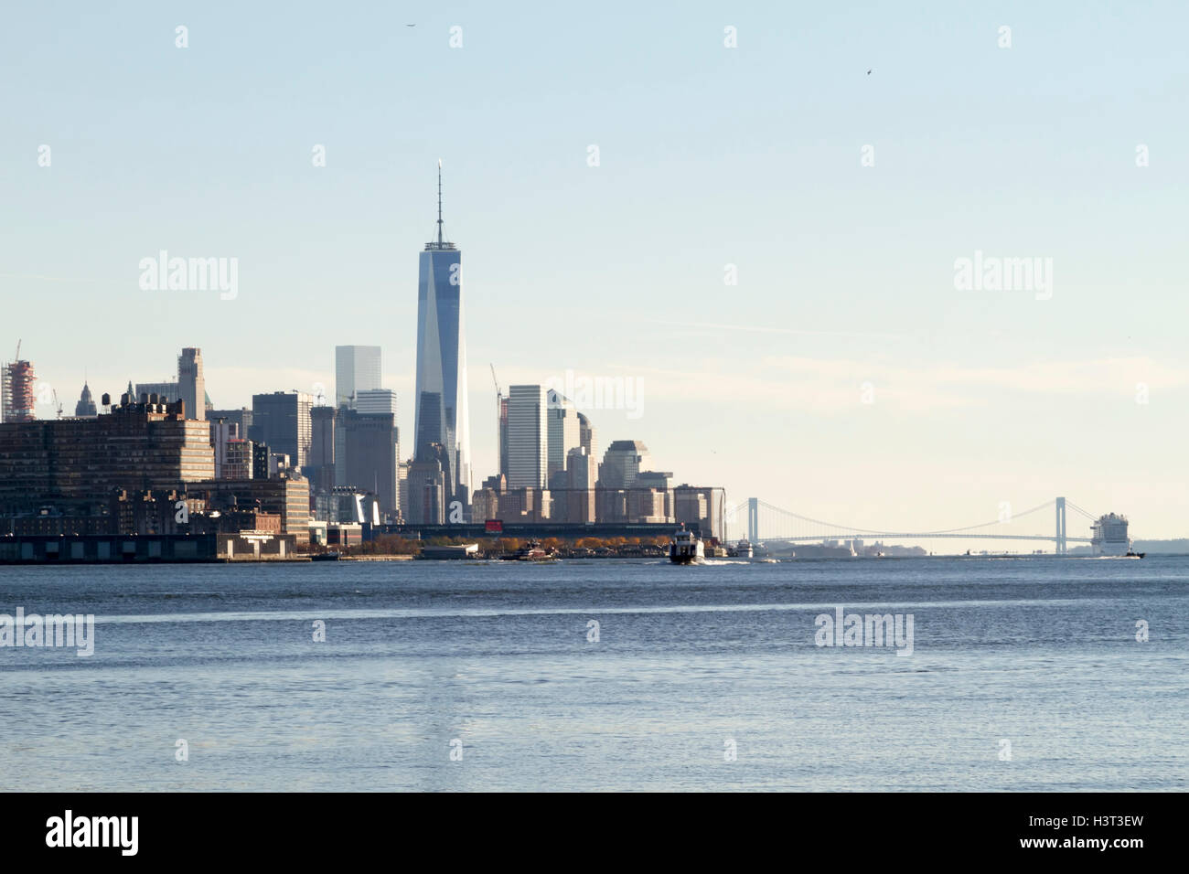 Edgewater towers hi-res stock photography and images - Alamy