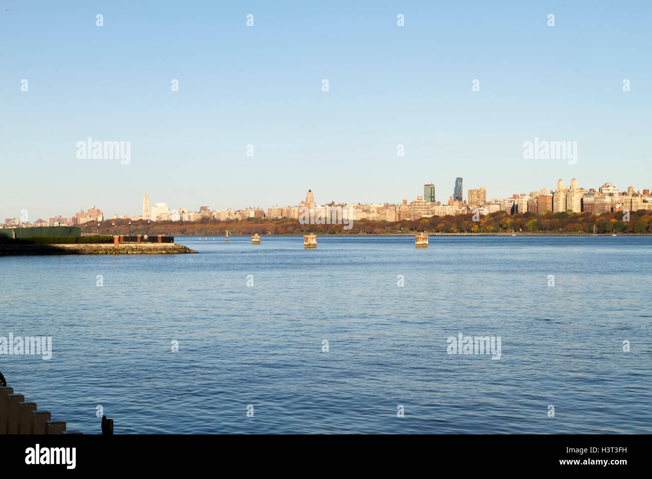 Edgewater towers hi-res stock photography and images - Alamy