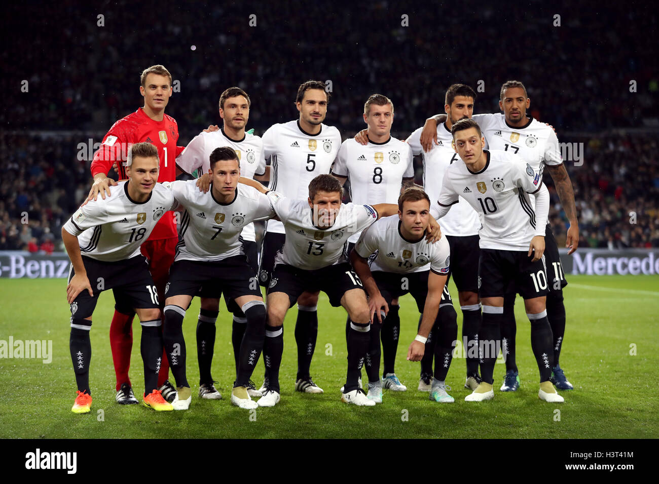 Germany starting line up, (Left-Right) Front Row: Joshua Kimmich ...