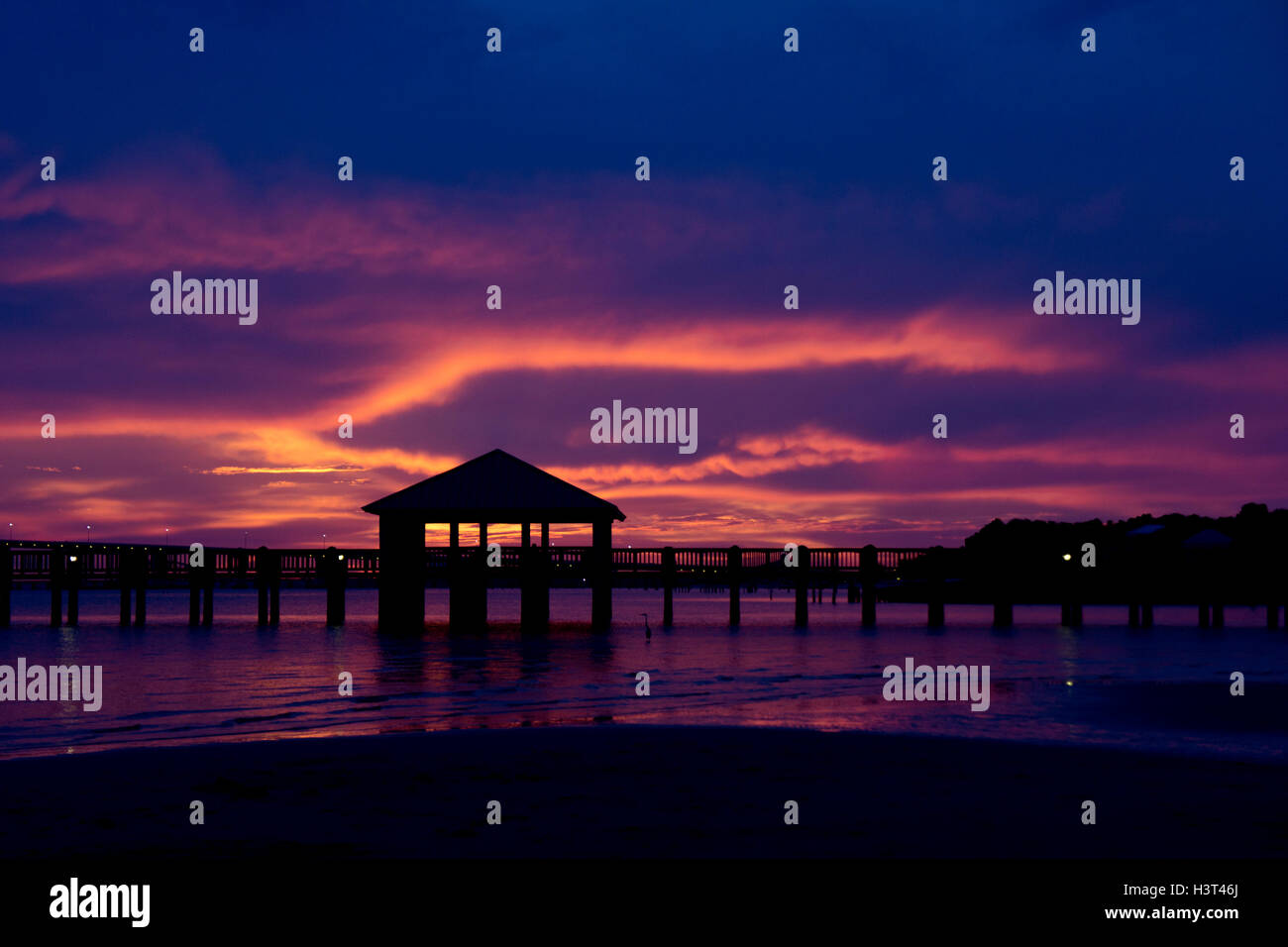 Mississippi gulf coast ocean springs hi-res stock photography and ...