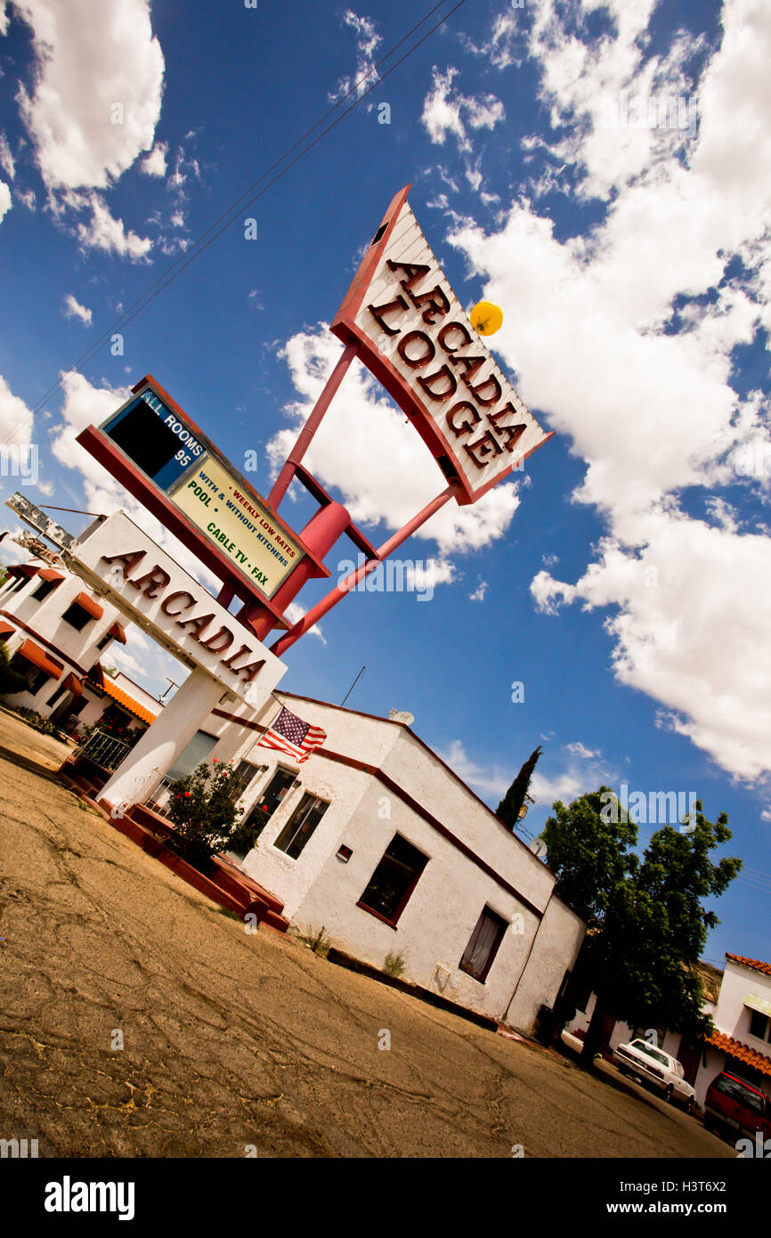 Vintage Motel Sign Stock Photos & Vintage Motel Sign Stock Images - Alamy