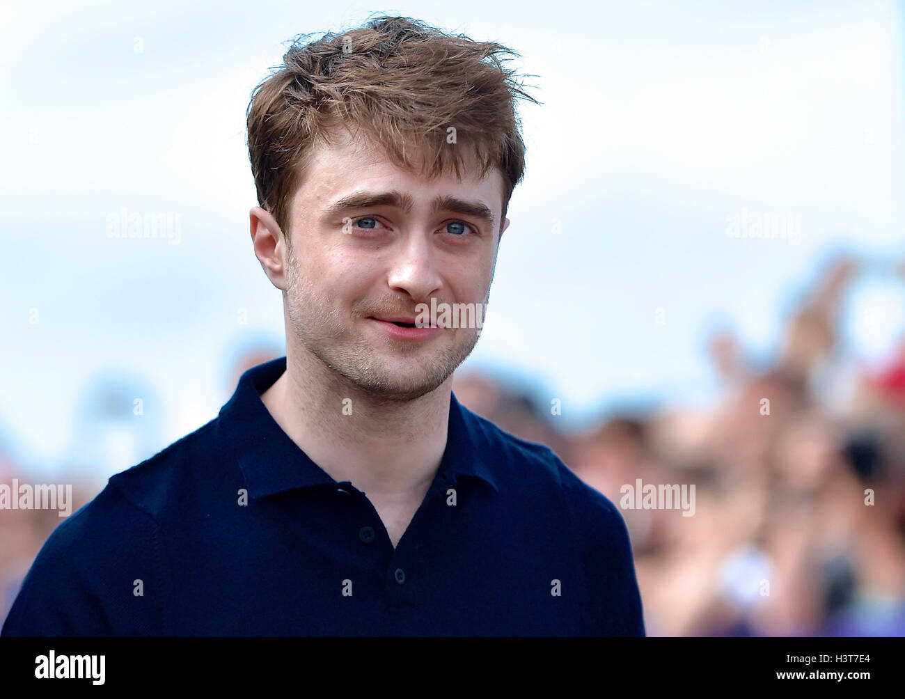 Daniel Radcliffe unveils his dedicated beach locker room during the ...