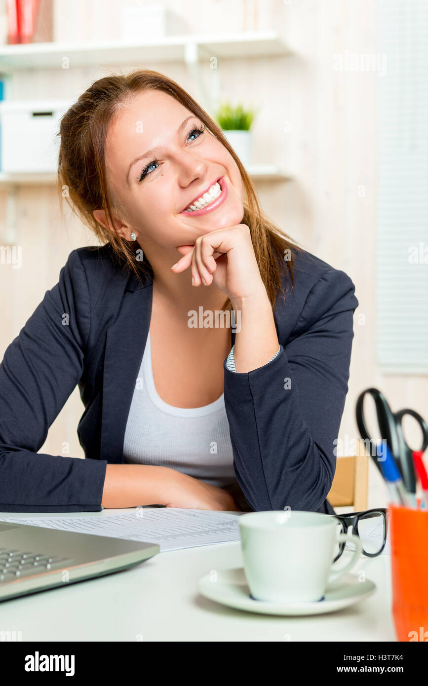 Workplace vertical orientation hi-res stock photography and images - Alamy