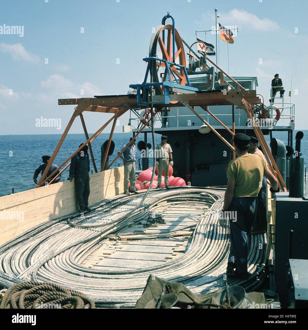 Cable laying boat hi-res stock photography and images - Alamy