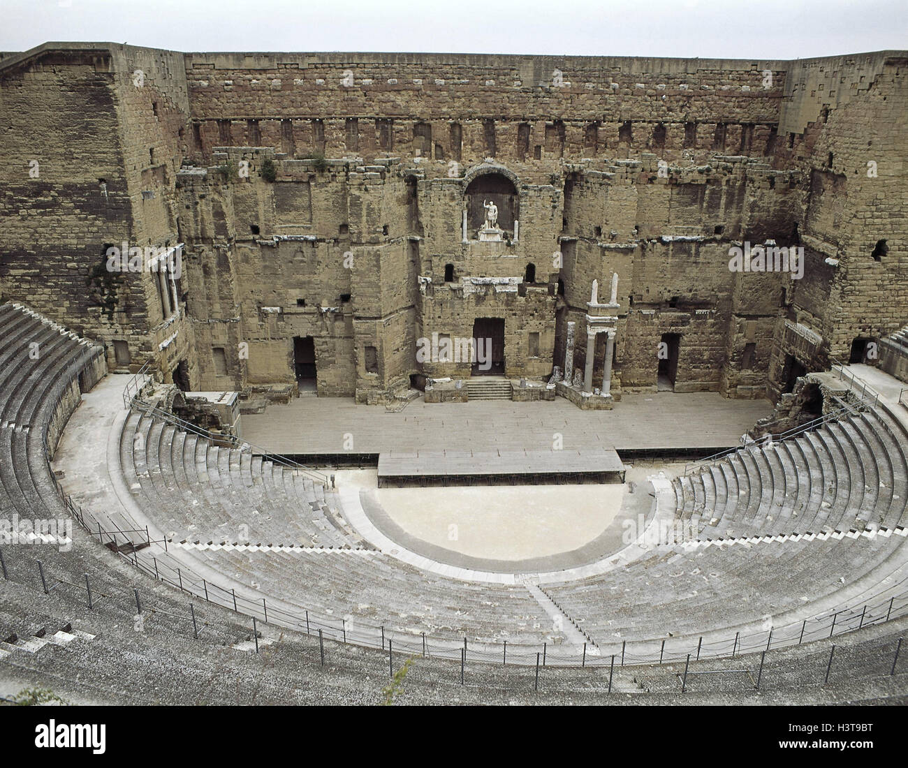 France, Provence, orange, amphitheatre, Roman, town, building ...